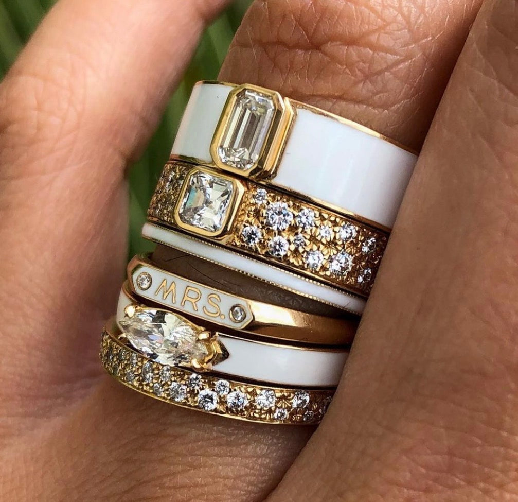 The Mrs. Signet Ring with Diamonds - Nora Kogan