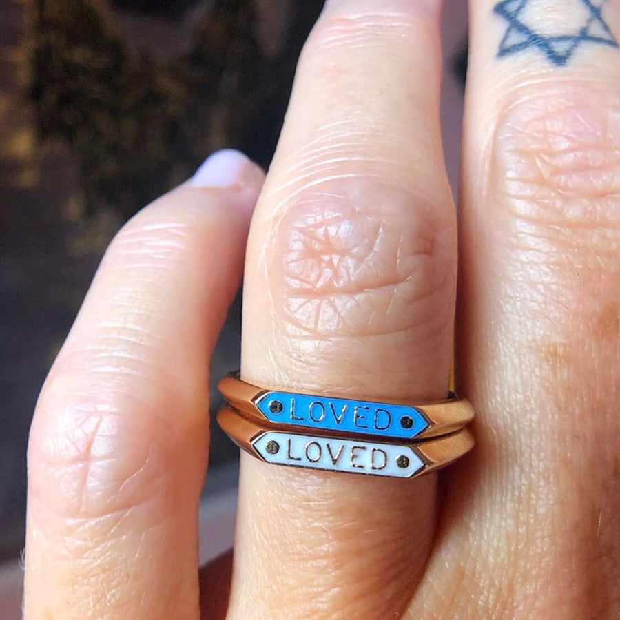 Custom Signet Ring in Gold - Nora Kogan